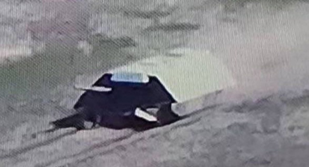 russians Began Install Sea Cans on Tanks, Apparently Seeking to ...