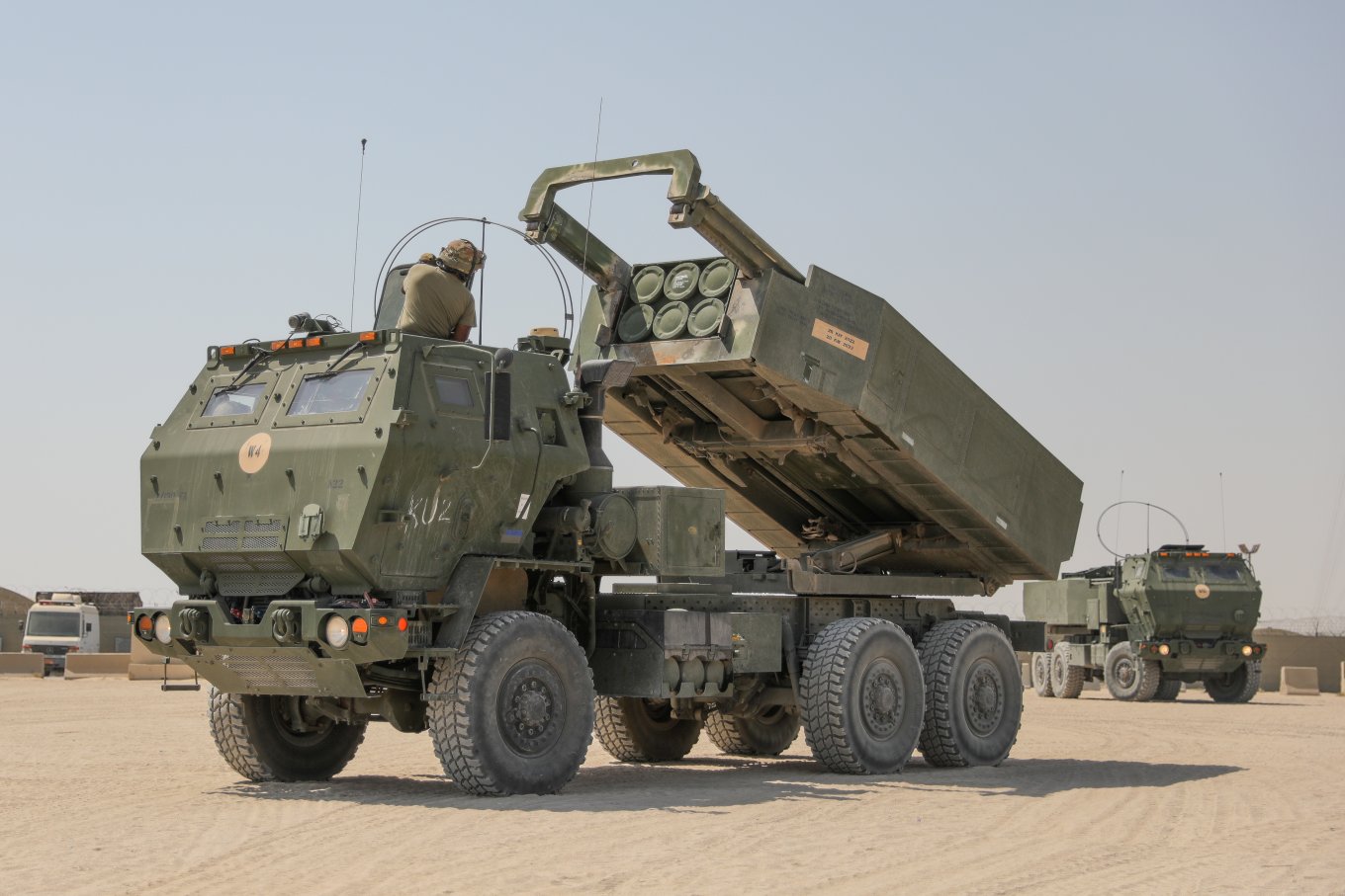 This is What HIMARS Was Created For: 4 Missiles Wipe Out Four russian Msta-S Howitzers (Video ...