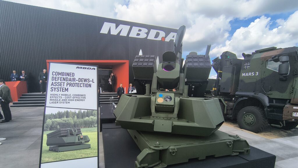 MBDA Unveils DEFENDAIR-DEWS-L at ILA: Missiles, Combat Laser Combined ...