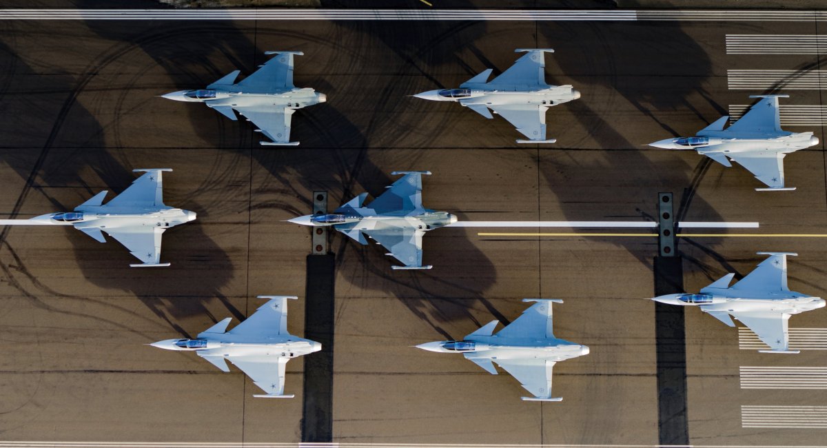 Why Saab Will Not Eliminate the Gripen Fighter's Main "Weak Point ...