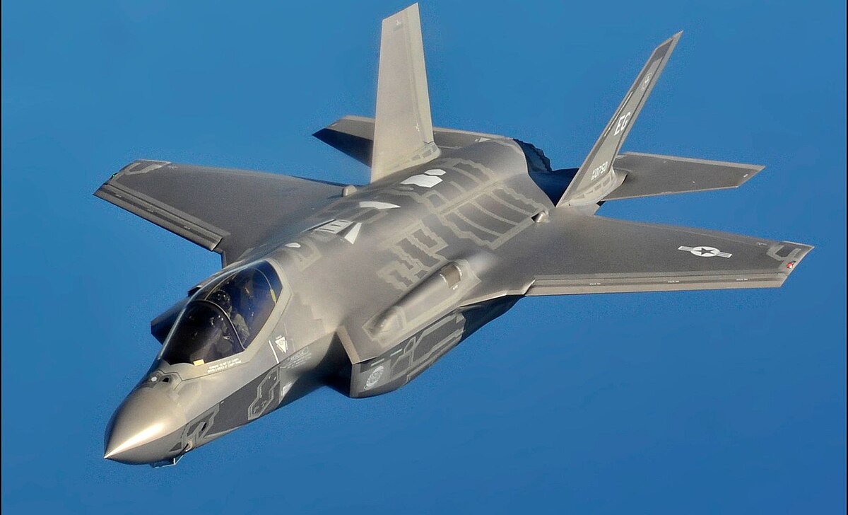Poland Becomes Eastern NATO's First F-35 Operator This Month Rebuilding ...