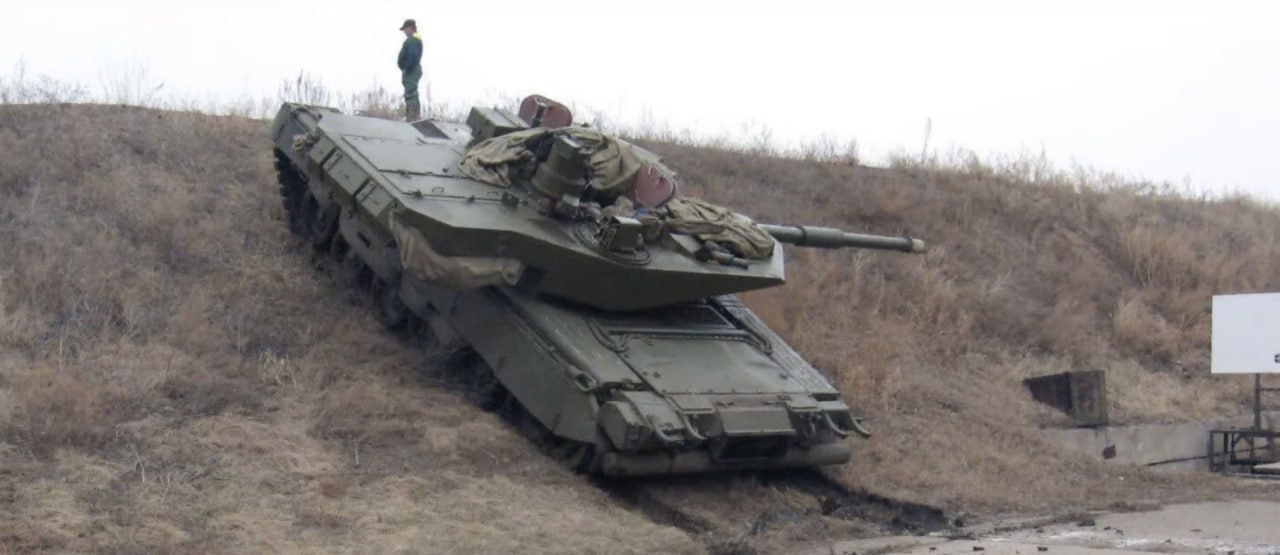 If russia Has Only 203 Tanks Left at Its Main T-80 Plant, Can It Really ...
