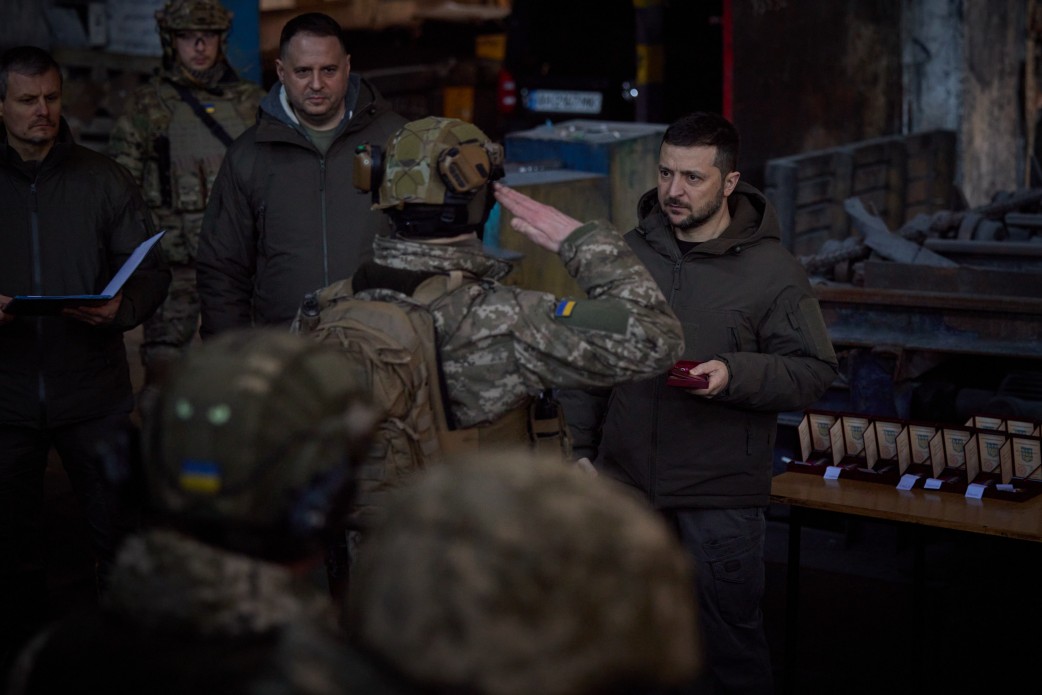 The President of Ukraine Met With the Ukrainian Military in Bakhmut and ...