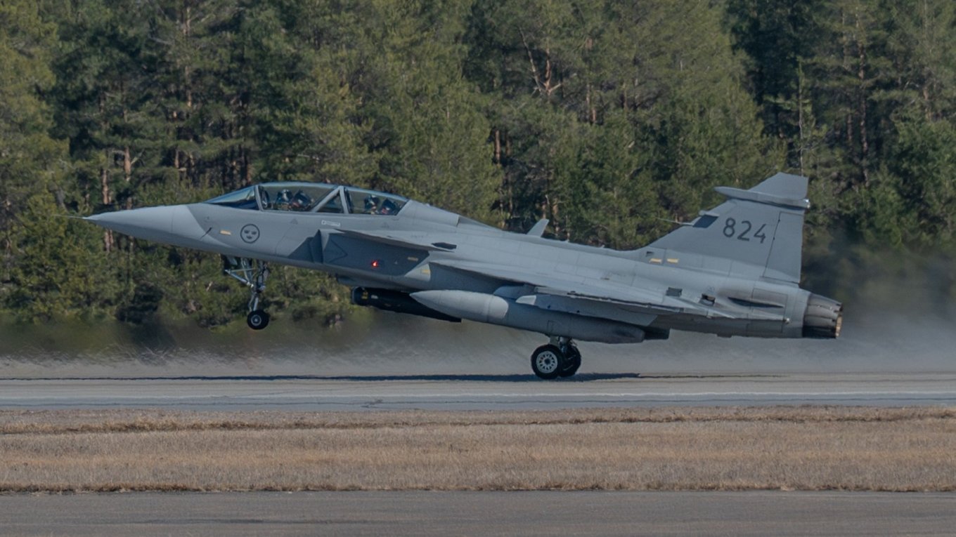 Sweden to Send First Gripen Fighter Jets to Ukraine: What Is Known ...