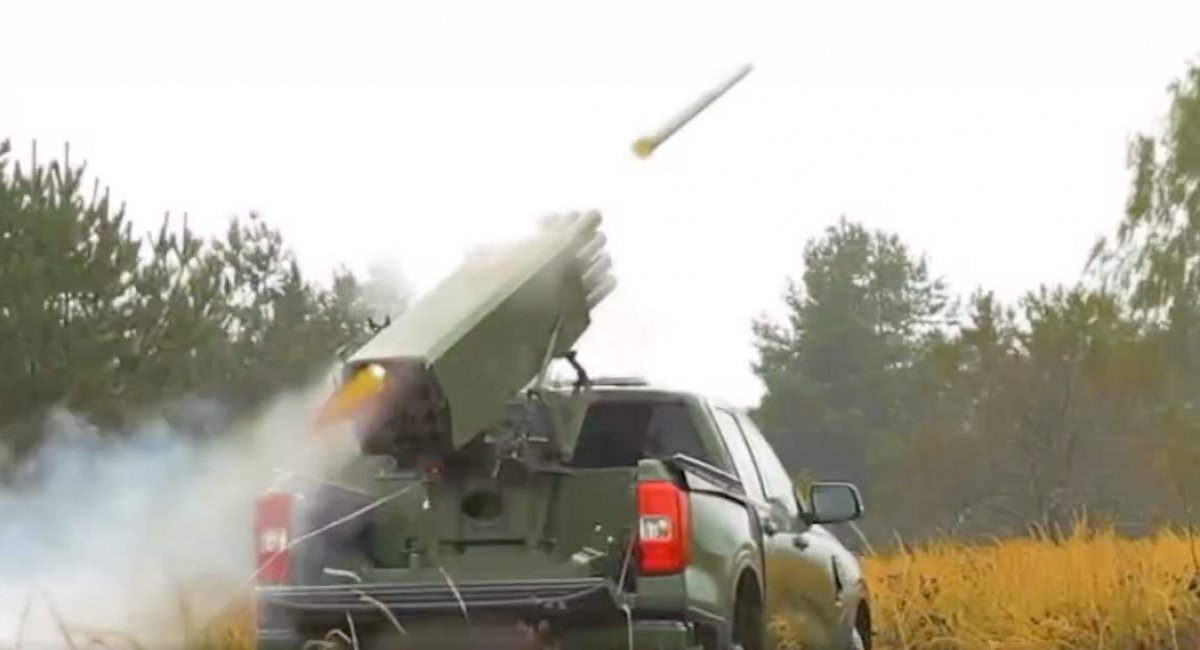 Ukrainian Marines Use the Barracuda Drone Boat to Launch FPV Strike on Enemy Vessel (Video ...
