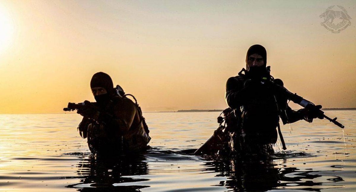 Ukrainian Special Forces Using a Drone Destroyed russian Observation ...