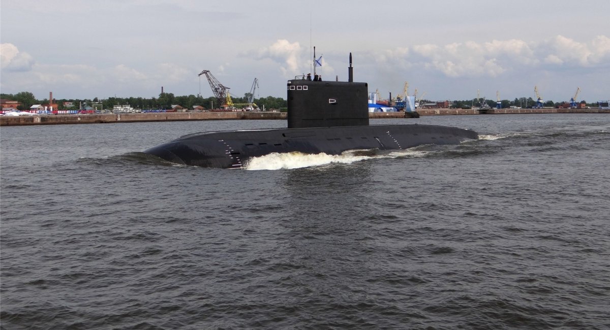 How Many russian Varshavyanka Submarines Remain in the Black Sea? Half ...