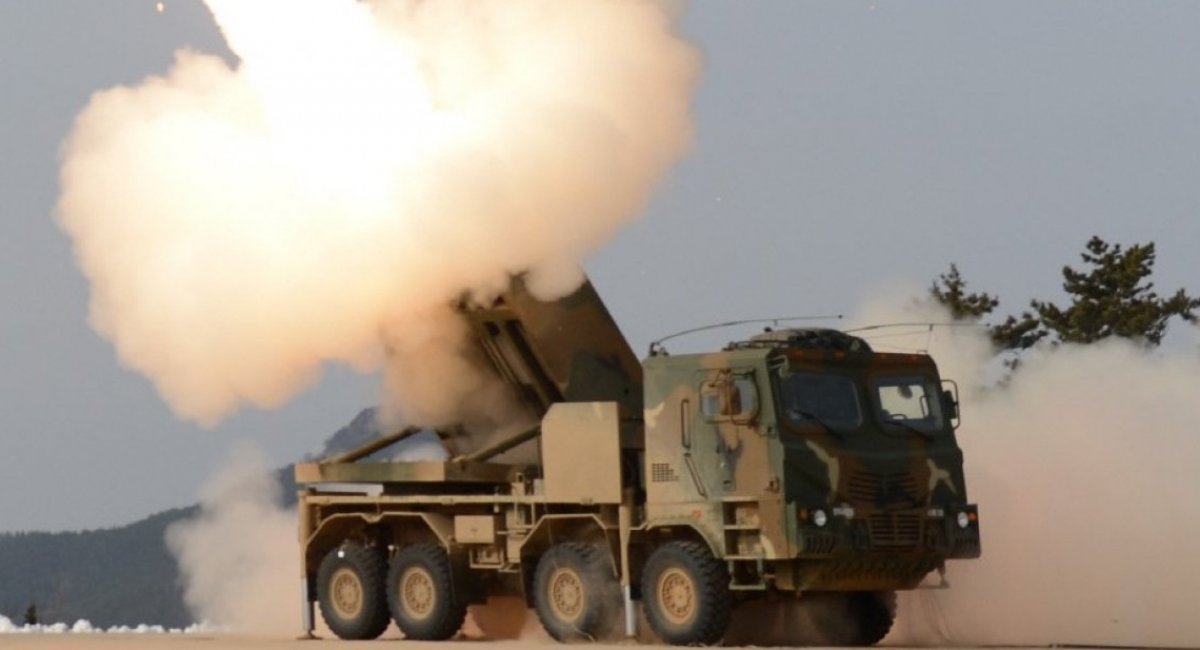 Production Delays Hit HIMARS as Estonia Explores Korean Rocket Systems | Defense Express