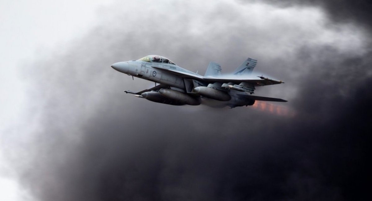 Australia Buying Missiles That Don't Exist Yet $3.1B for AIM-260A JATM Delivery in 2033 ...